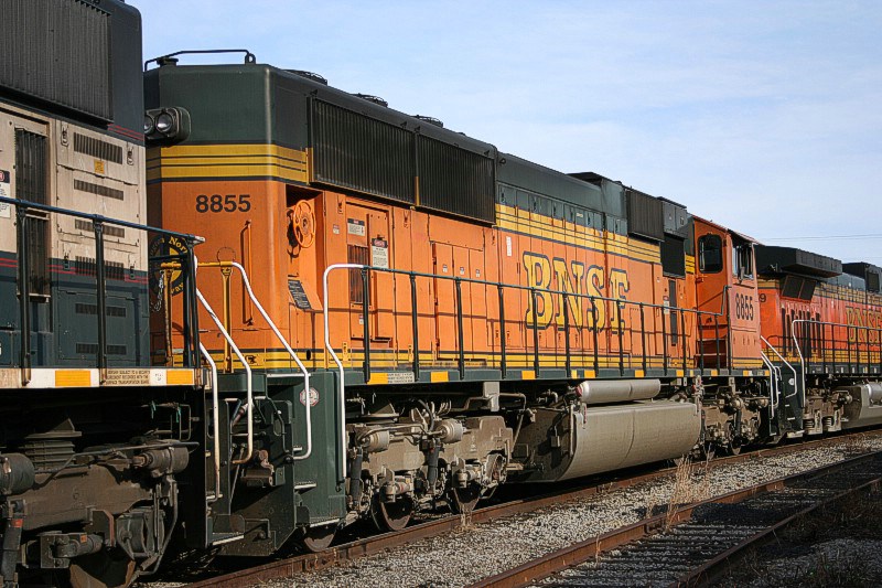 BNSF 8855